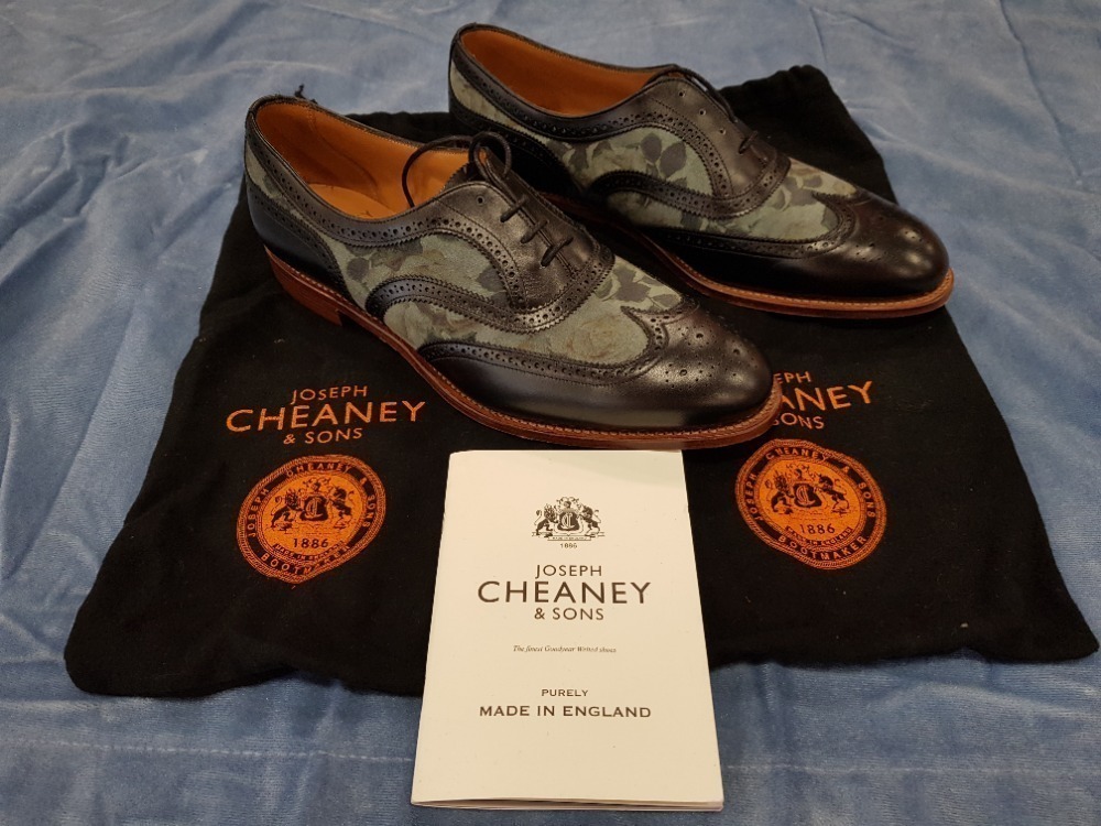 1 X PAIR JOSEPH CHEANEY & SONS SHOES BLACK & TEAL FLORAL DESIGN SIZE 8 ...